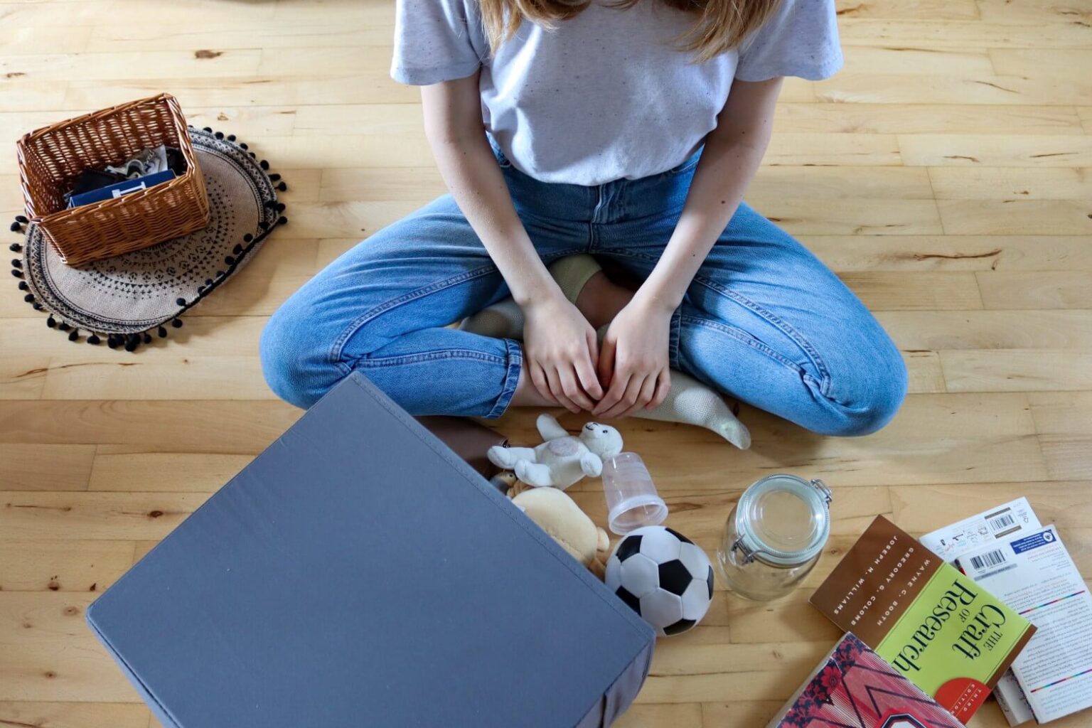 Your Complete Clutter-Clearing Guide - Minimalism Basics